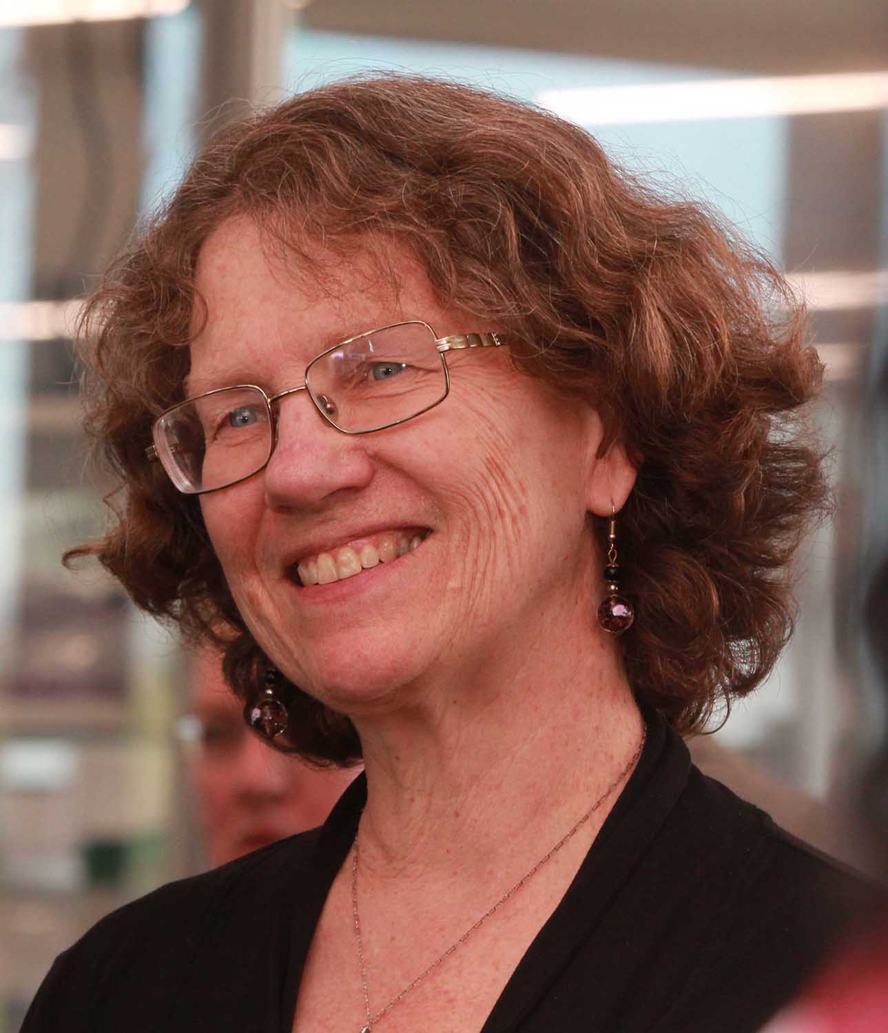 Taproot S2E2: Minding the Gap with Elizabeth ‘Toby’ Kellogg | Plantae